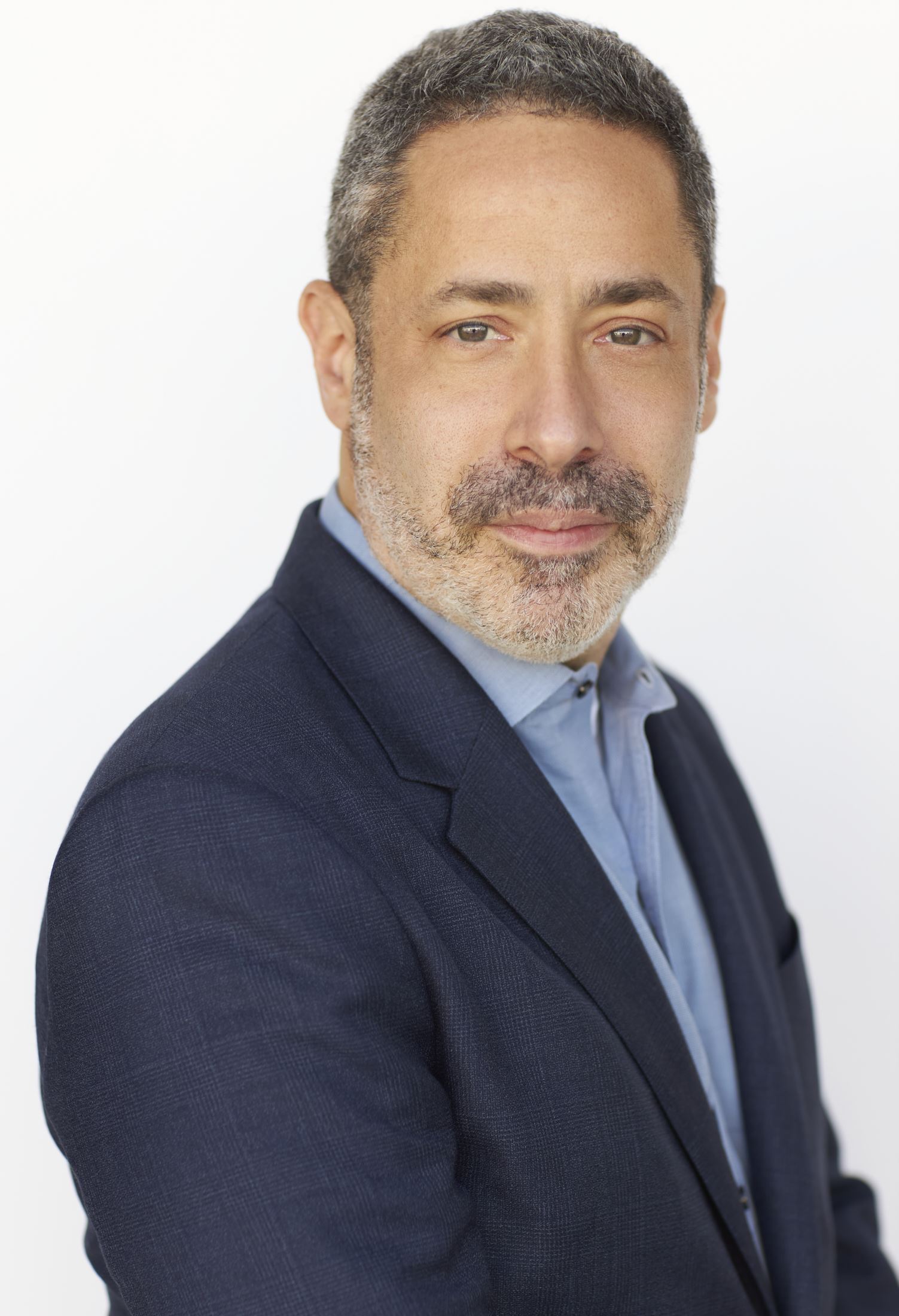 Lee Ratner | Ratner Molineaux, LLP